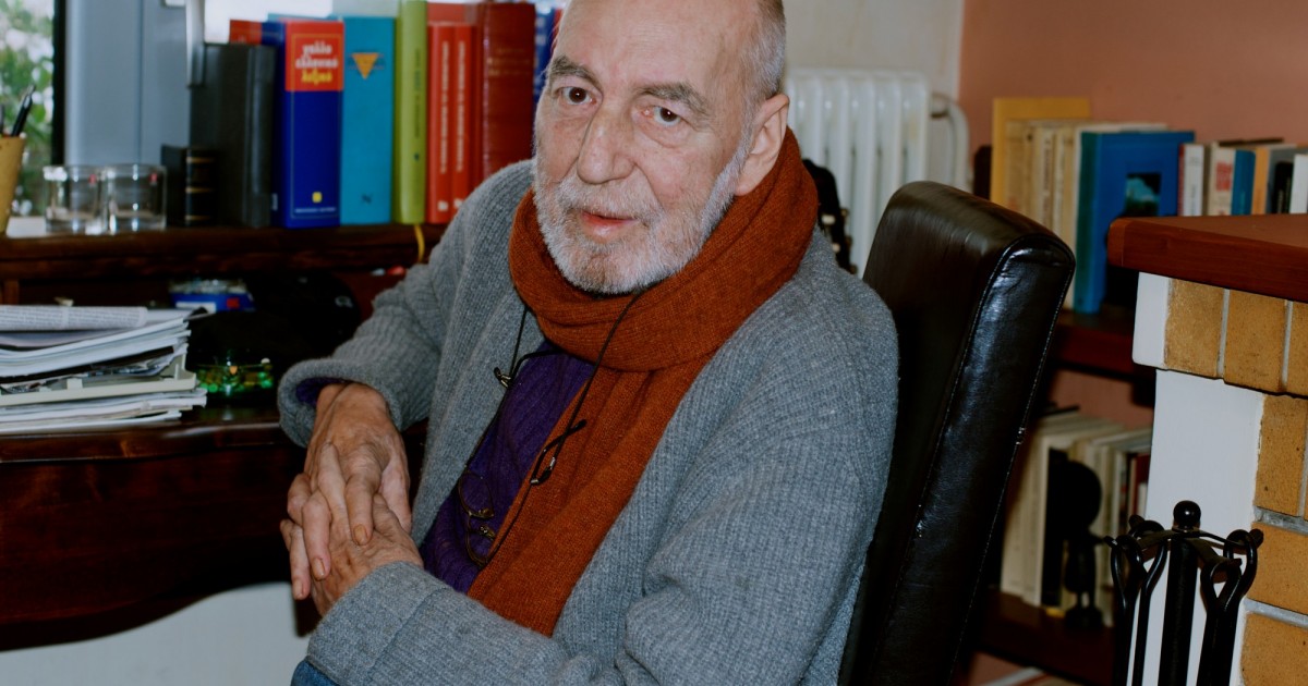 Τα μαθήματα ζωής του Περικλή Κοροβέση (1941-2020) - POPAGANDA