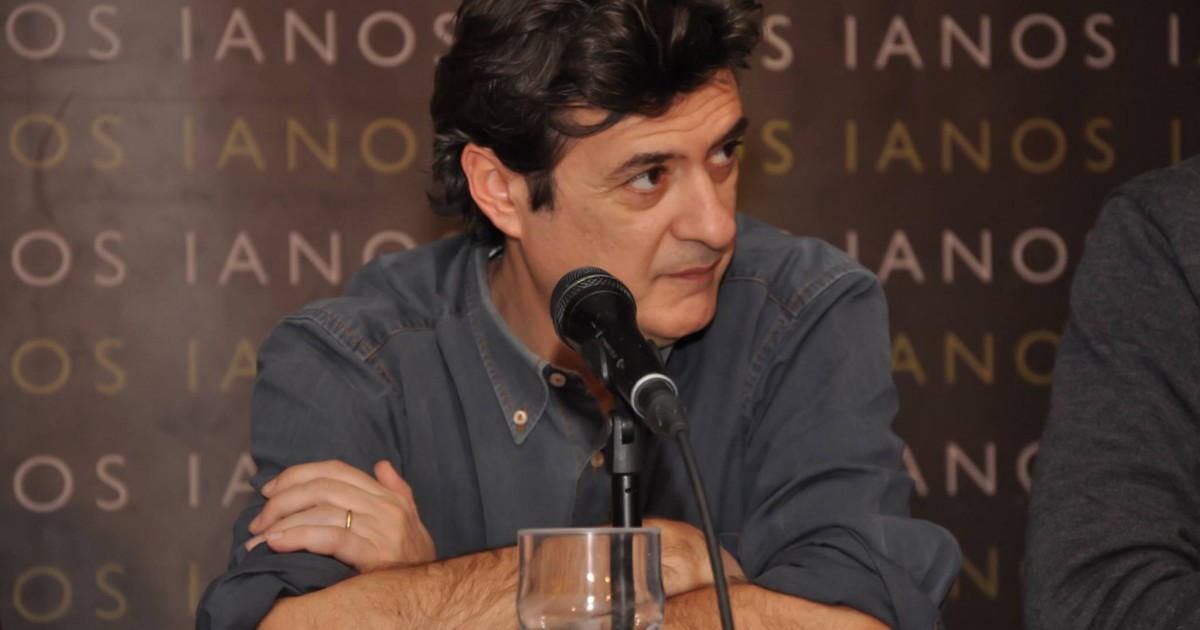 Ο Δημήτρης Μαμαλούκας έχει διαβάσει σε τρεις διαφορετικές γλώσσες τη ...