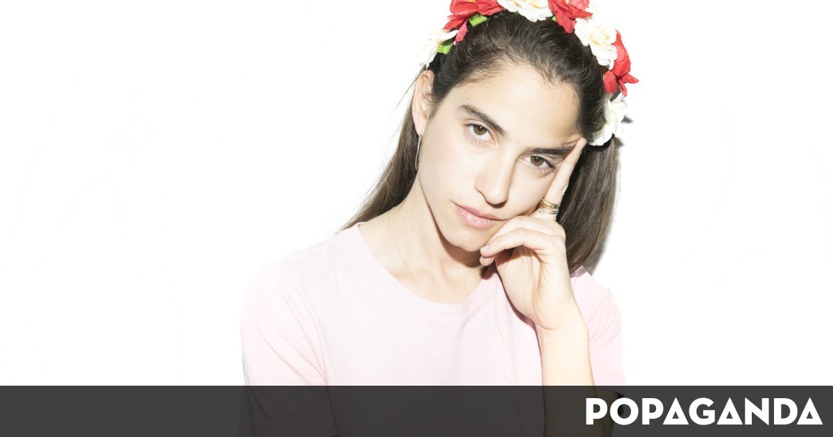 Στη Νεφέλη Κουρή αρέσει να κάνει τούμπες και κατακόρυφο - POPAGANDA