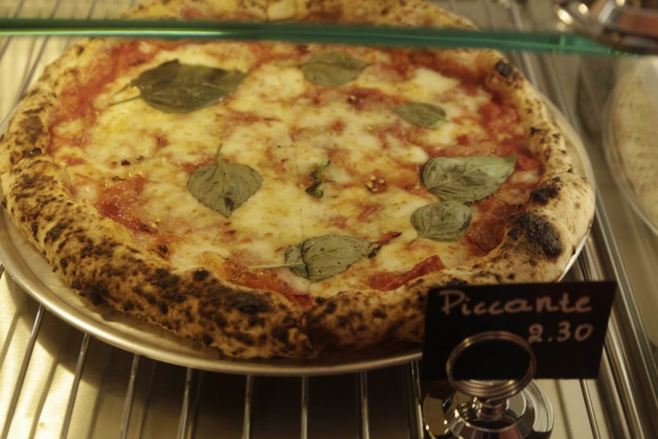 Granello: Η νέα πίτσα του κέντρου που μας έχει ξετρελάνει - POPAGANDA