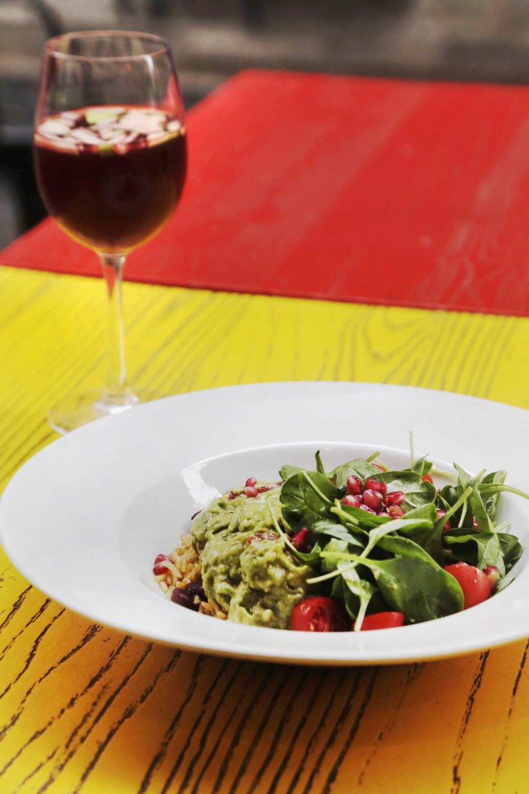 Στα πιάτα της Migada συναντώνται τα ταξίδια του Μάρκο Πόλο και του ...