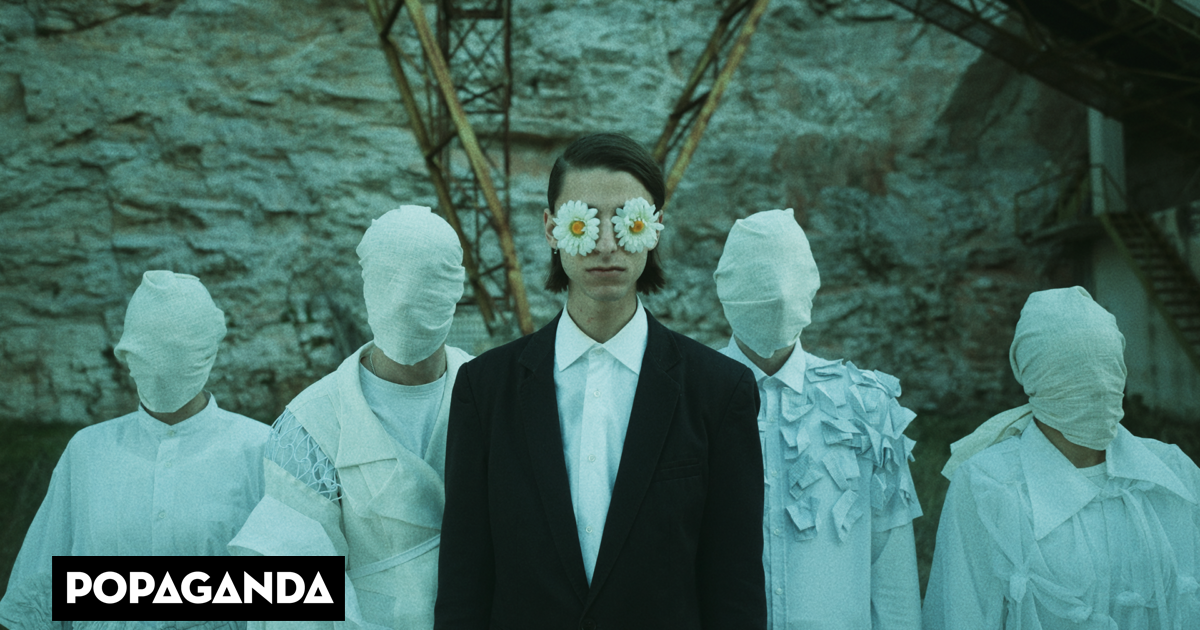 Ο Die Arkitekt συνεργάζεται με τη Λένα Πλάτωνος και οπτικοποιεί την πιο dark Spotify εμμονή μας ...