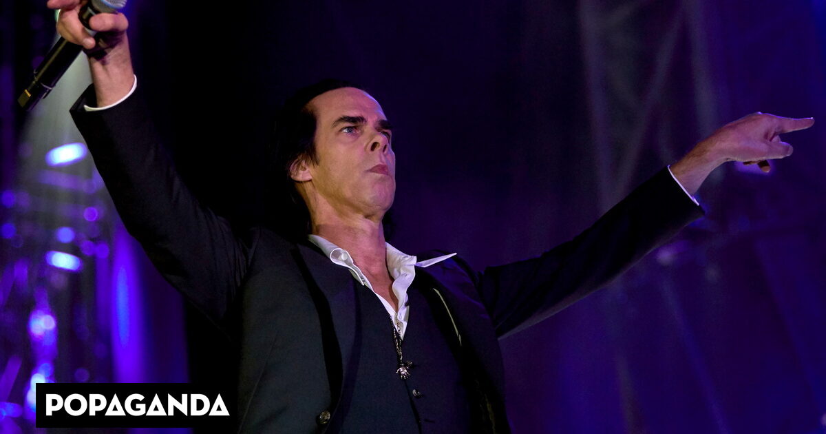 Ο Νικ Κέιβ θα παραστεί την επικείμενη στέψη του Βασιλιά Καρόλου Γ ...