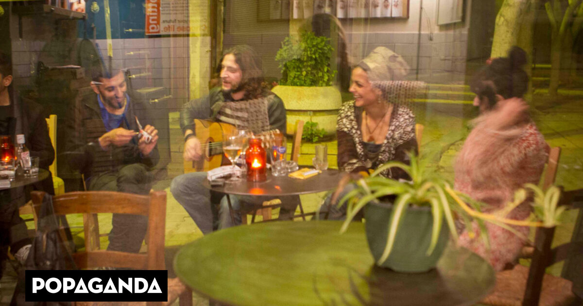 Hoi Polloi: Το café-bar στην Κατεχόμενη Λευκωσία - POPAGANDA