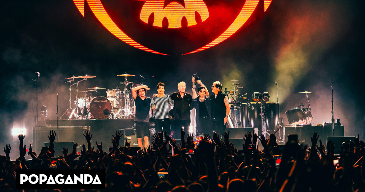 Release Athens: Μια punk rock extravaganza με τους The Offspring ...