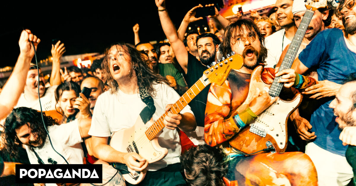 IDLES στο Release Athens 2025: Οργή, αγάπη και αντίσταση - POPAGANDA