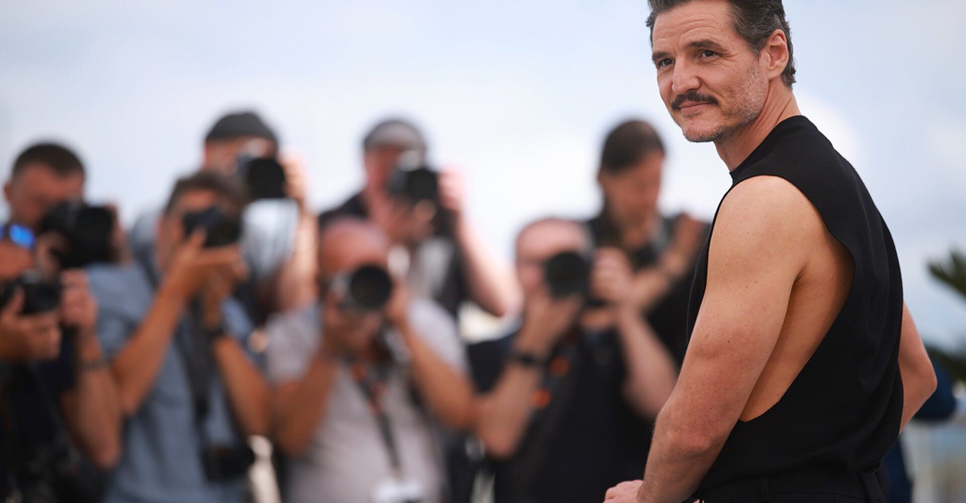 POPAGANDA - Η ΖΩΗ ΣΕ ΥΨΗΛΗ ΑΝΑΛΥΣΗ